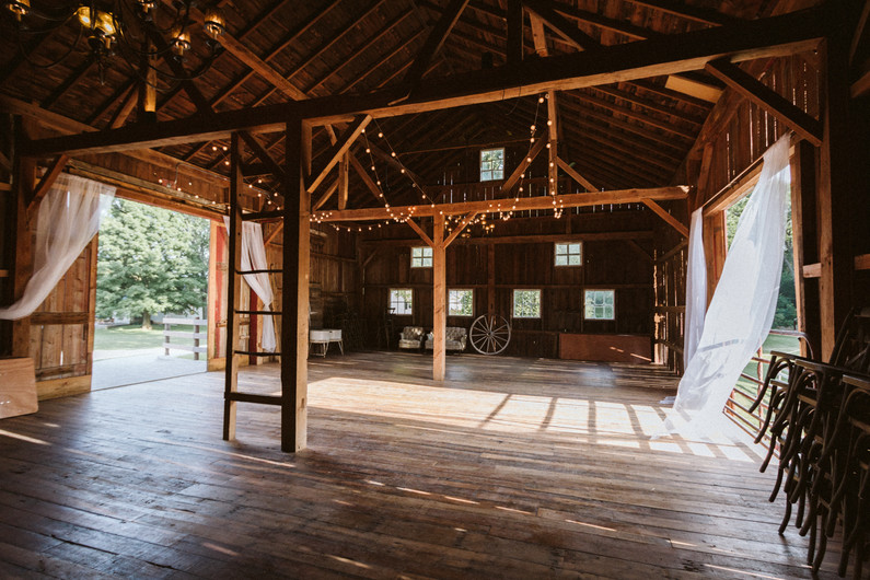 The Barn at Wagon Wheel Farm: Features & Spaces