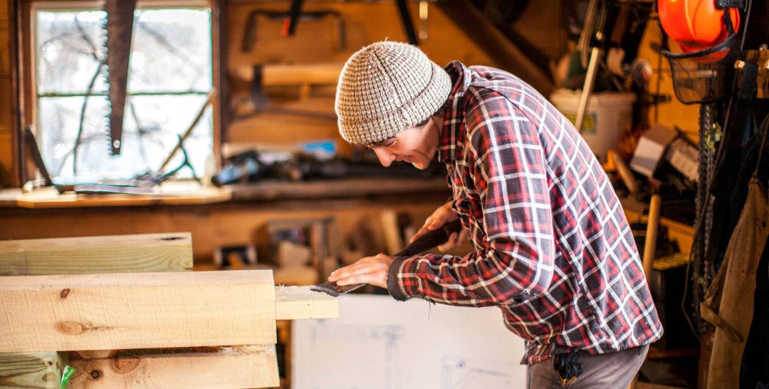 Timber Frame Classes | HawkCircle