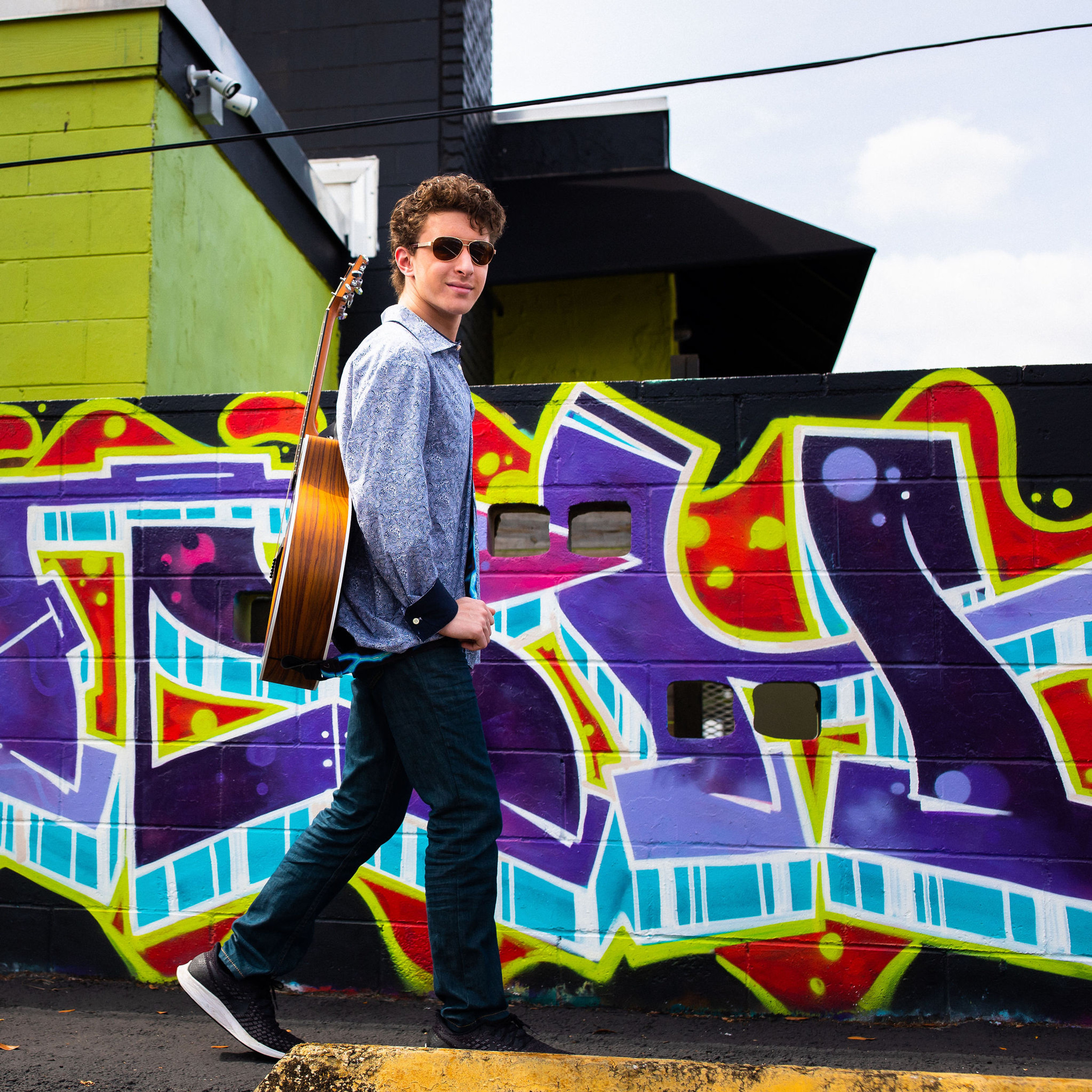 HOME | Max Daniel Acoustic