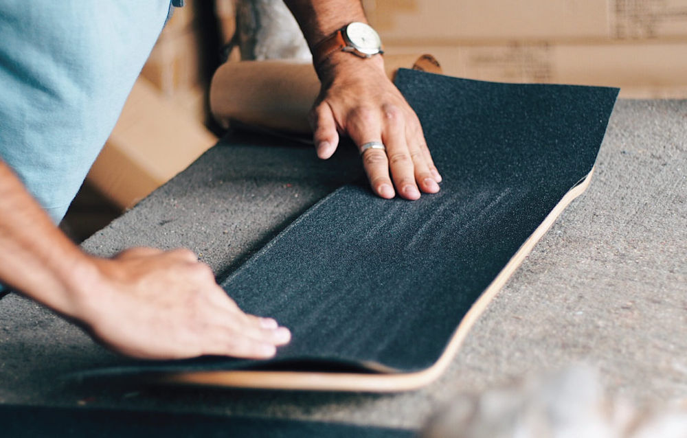 4 simple ways to grip your board