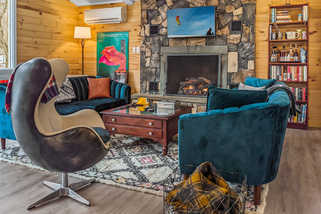 CHESTNUT TREE LODGE | Poconoland Cabins