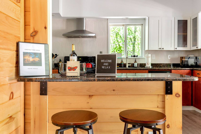 CHESTNUT TREE LODGE | Poconoland Cabins