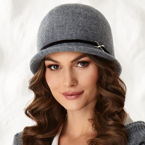 Elisabetta | One Fresh Hat