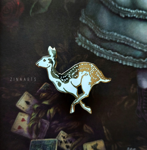 HARD ENAMEL PIN "ROE-DEER" | Zinaarts Store