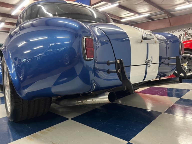 1965 Superformance Mk3 Cobra 427 Roadster 211