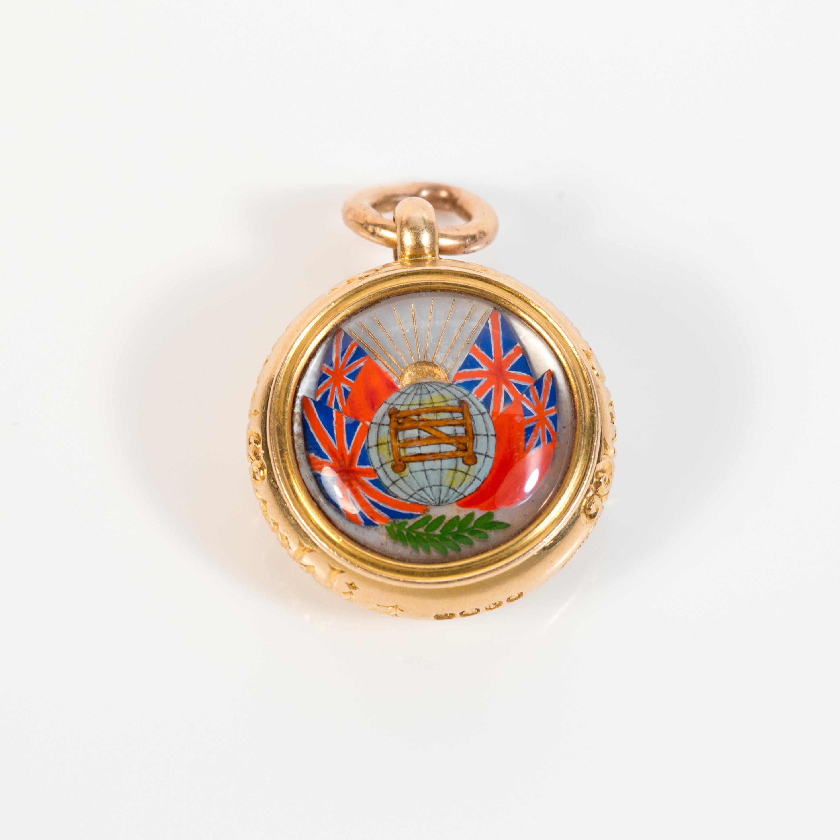 antique-18k-gold-and-reverse-crystal-fob