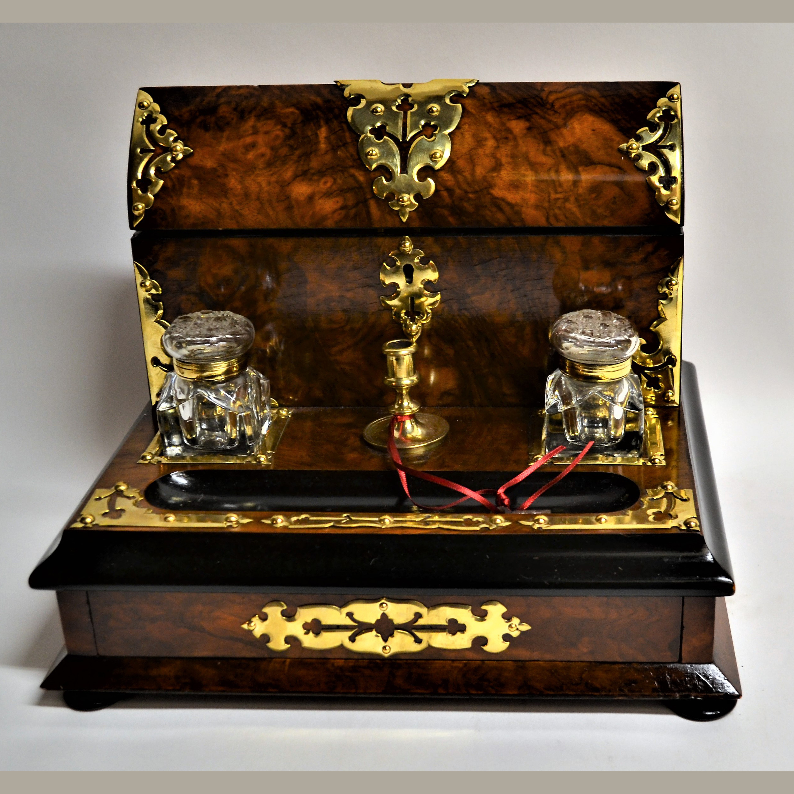 antique-english-burl-walnut-inkwell-with-letter-box