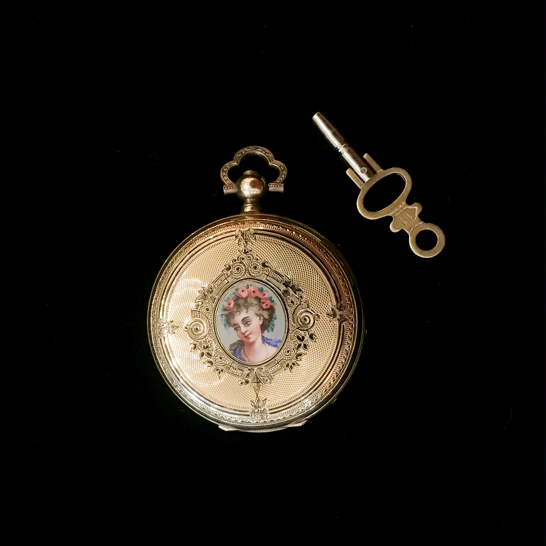 antique-14k-gold-enameled-portrait-watch