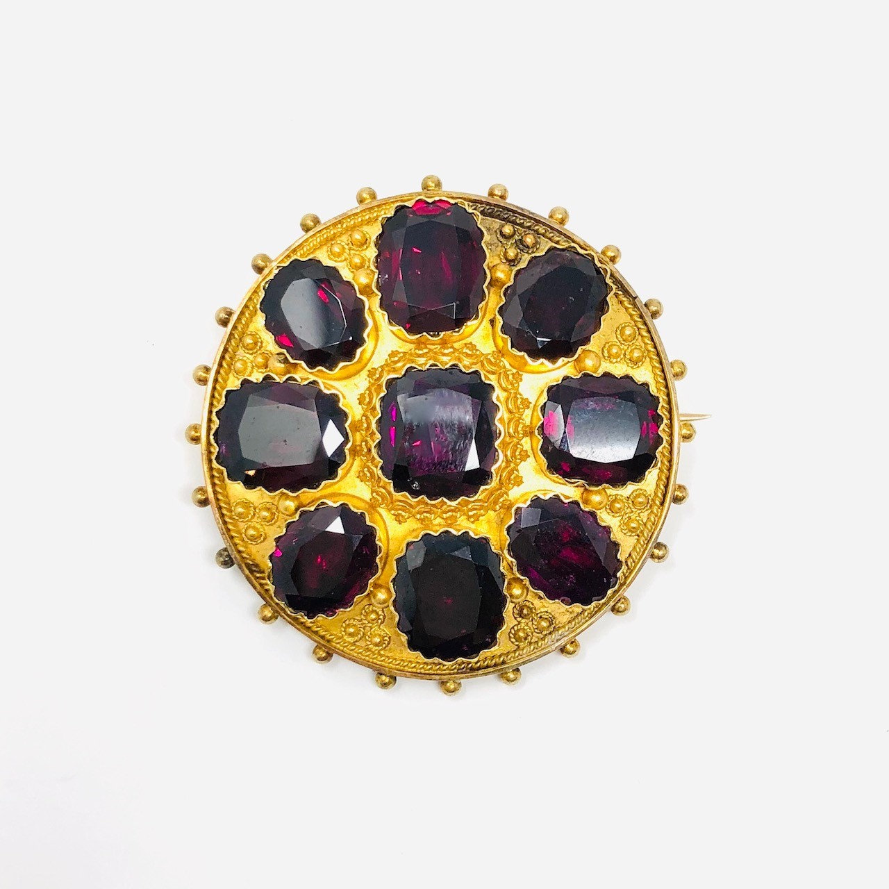 antique-15-carat-gold-and-garnet-pin