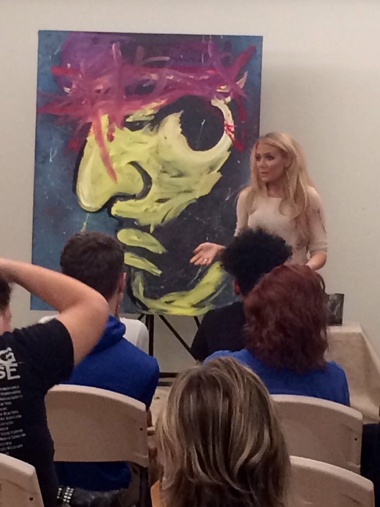 Speedpainter Jessica Haas is a Speaker