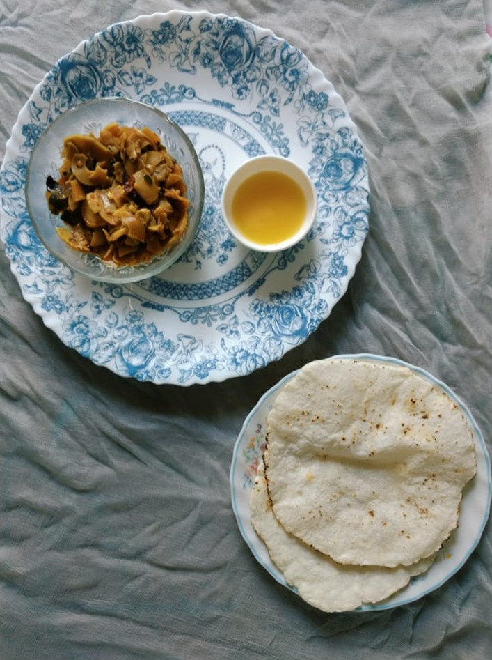 Otti (Traditional Coorg Rice flat bread) ⎸ The Drunken Pig