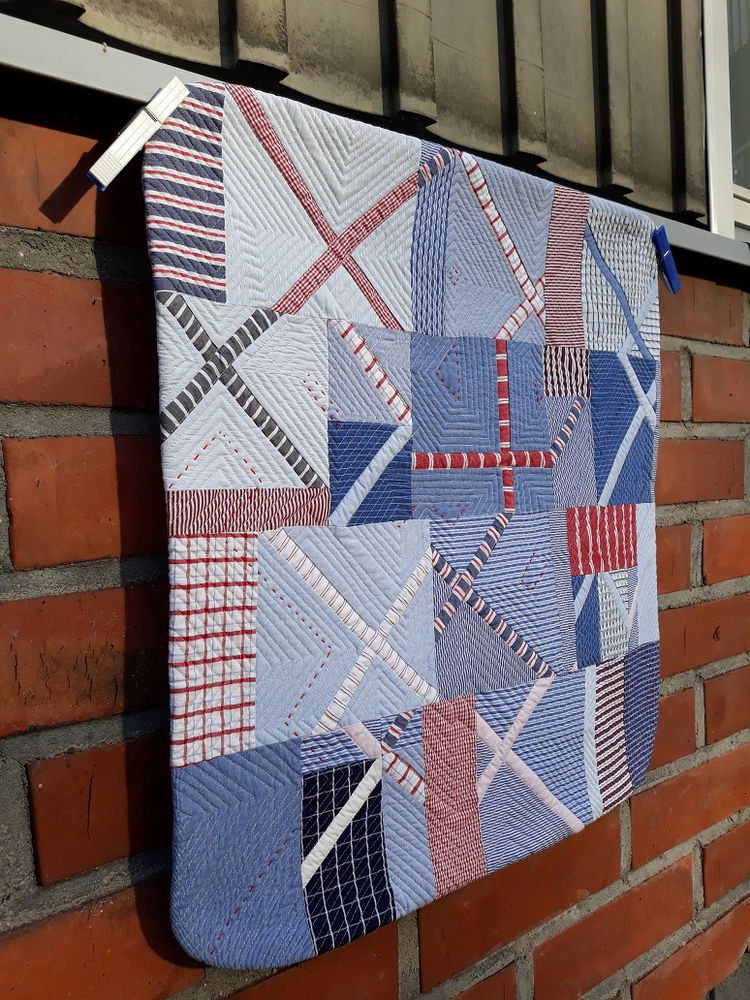 Connected Lines Mini Quilt