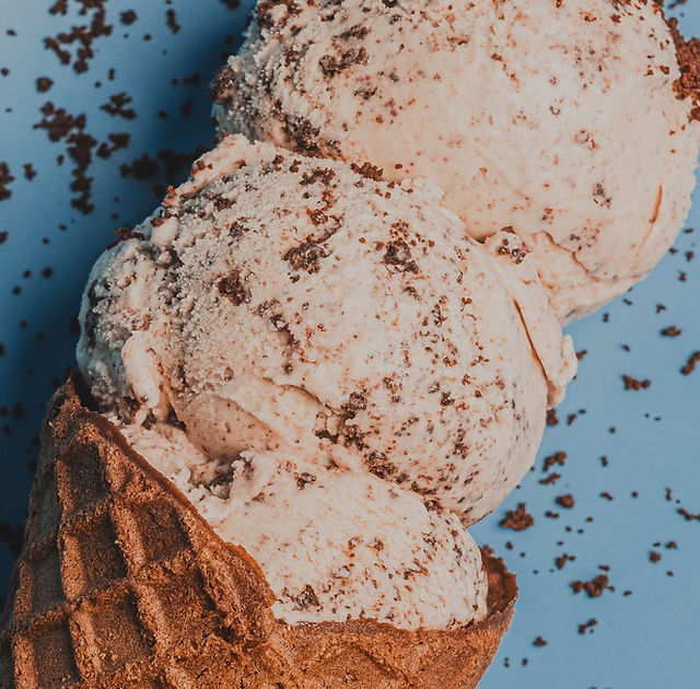 when does creams close