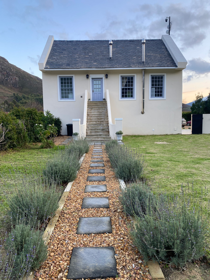 ABOUT | La Roche Estate