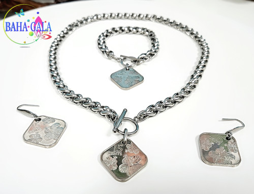 BG "Envy" Stainless Steel 3-Piece Necklace Set. | bahagala