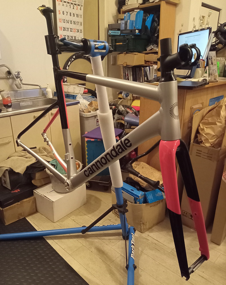 CAAD13 フレームから組み上げました