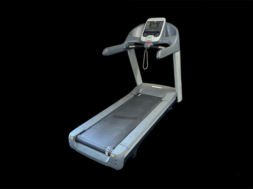 Precor 956i Treadmill | COAST FITNESS -Incline: 0% to 15% in 0.5% ...