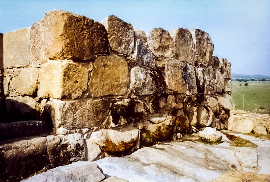 A brief description of the main Roman masonry techniques. 1st. Part