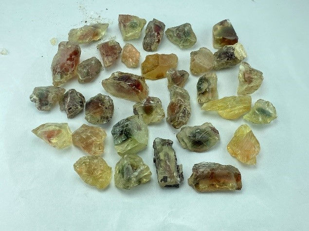 Cutting Oregon Sunstones: A Step-by-Step Guide | NRHS