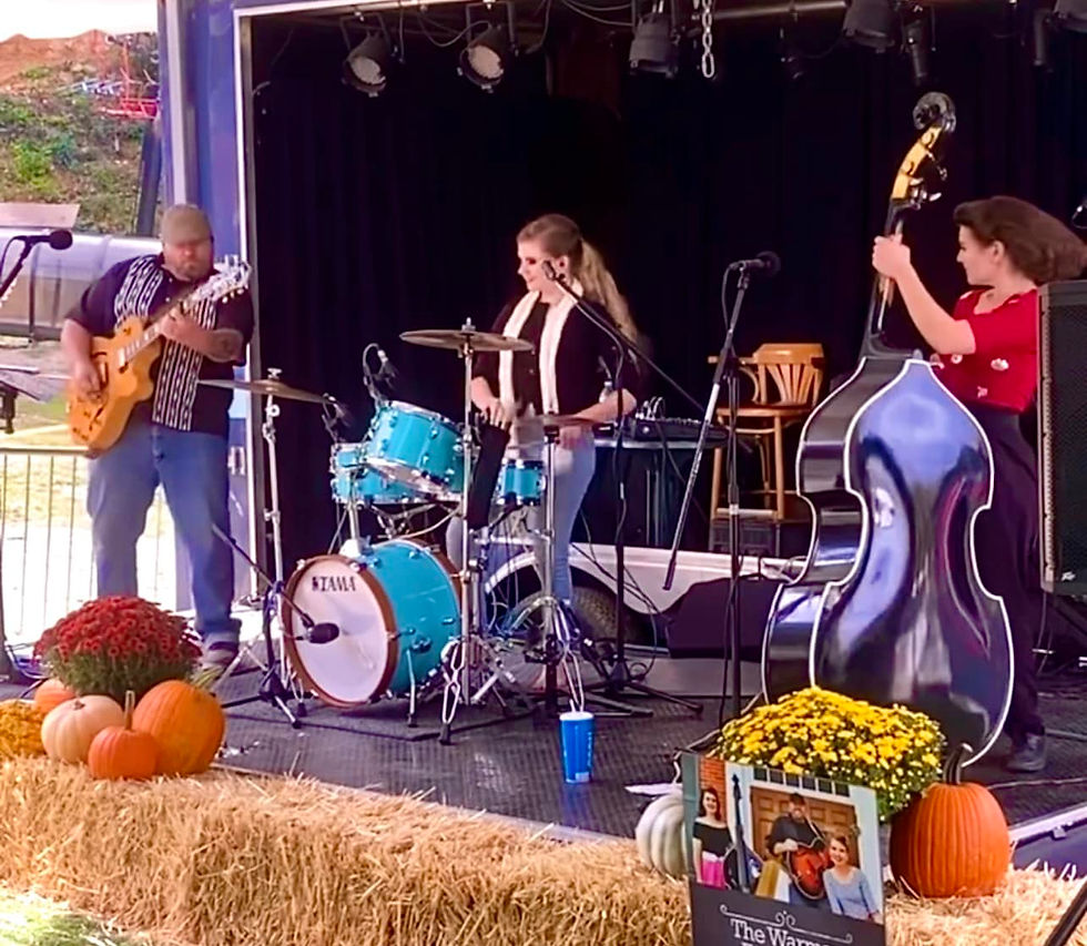 PHOTOS | The Warman Trio | Pigeon Forge TN