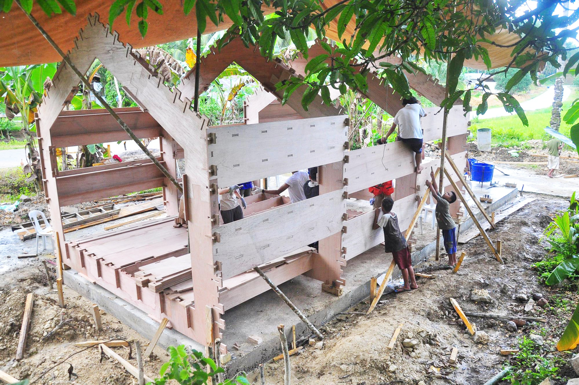 Veneer House | Cogon Day School (JP)