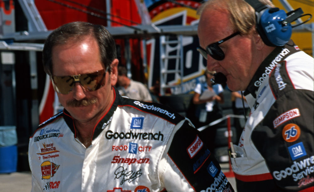Larry Mac Shares Iconic Earnhardt Moments Leading Into '98 Daytona 500