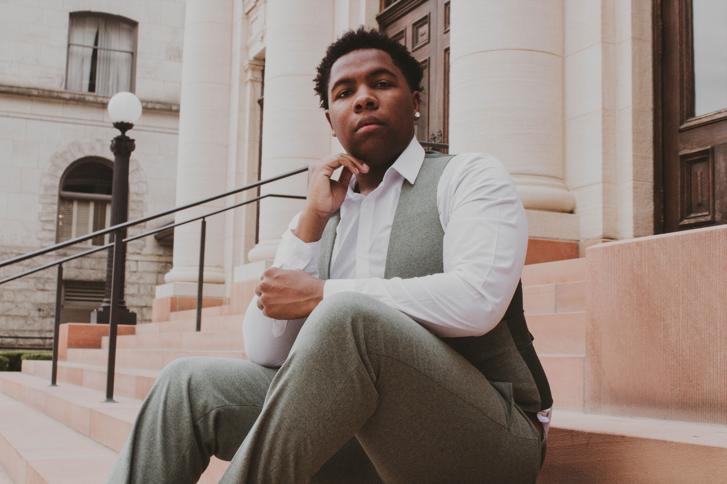 CALENDAR | Brandon Bell, baritone