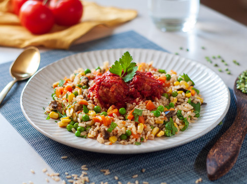 CHICKEN MEATBALLS & VEGETABLE RICE | EatwellByKitchenhand