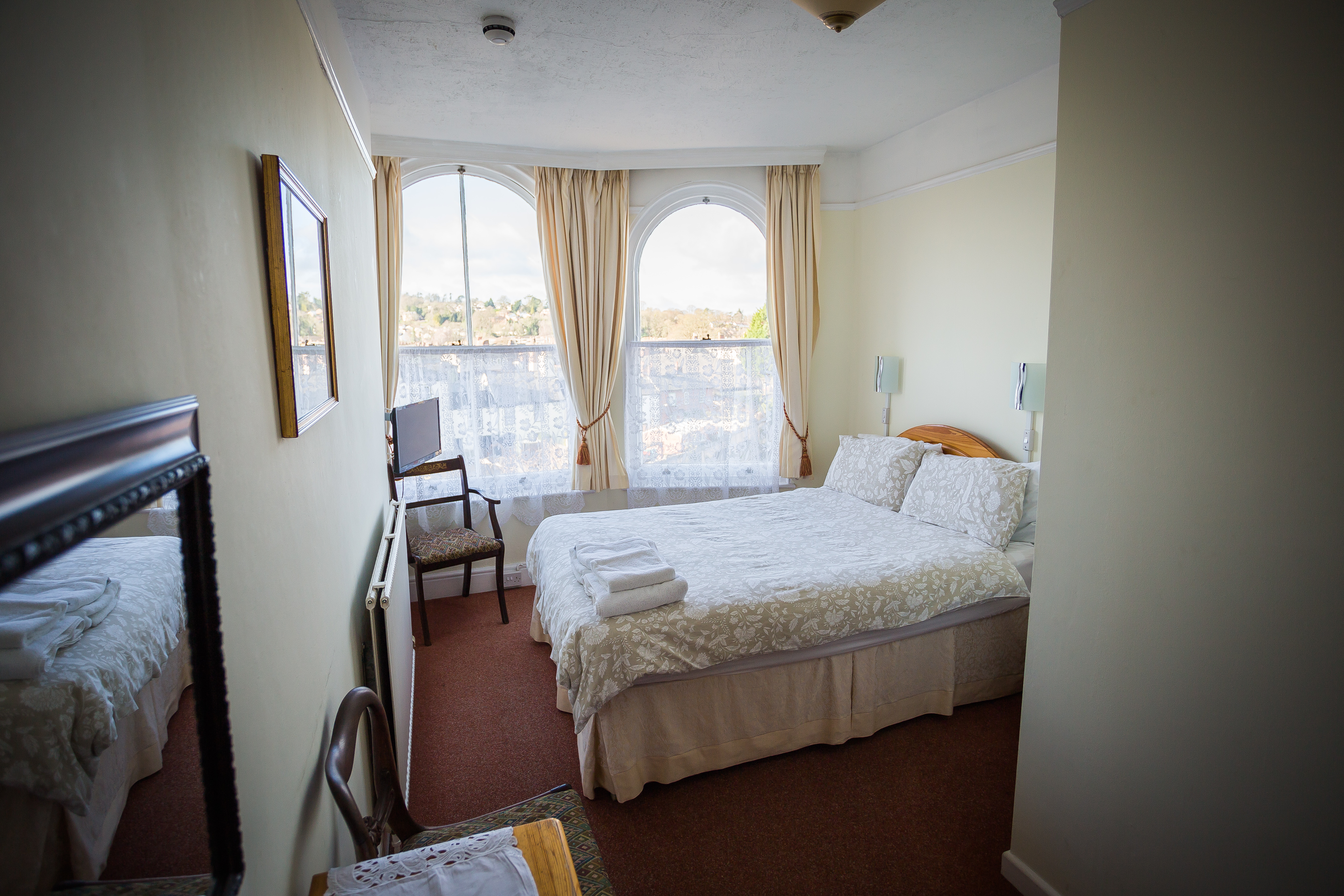 Bridge Guest House - Tiverton. Great value B&B.