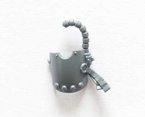 Space Marine Captain in Terminator Armour Fist Plate | My Site