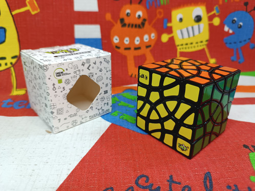 LanLan 4 Corners Plus base negra | brickcubes