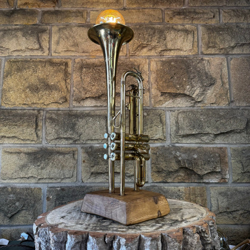 The Upright Trumpet | Stirring Silver