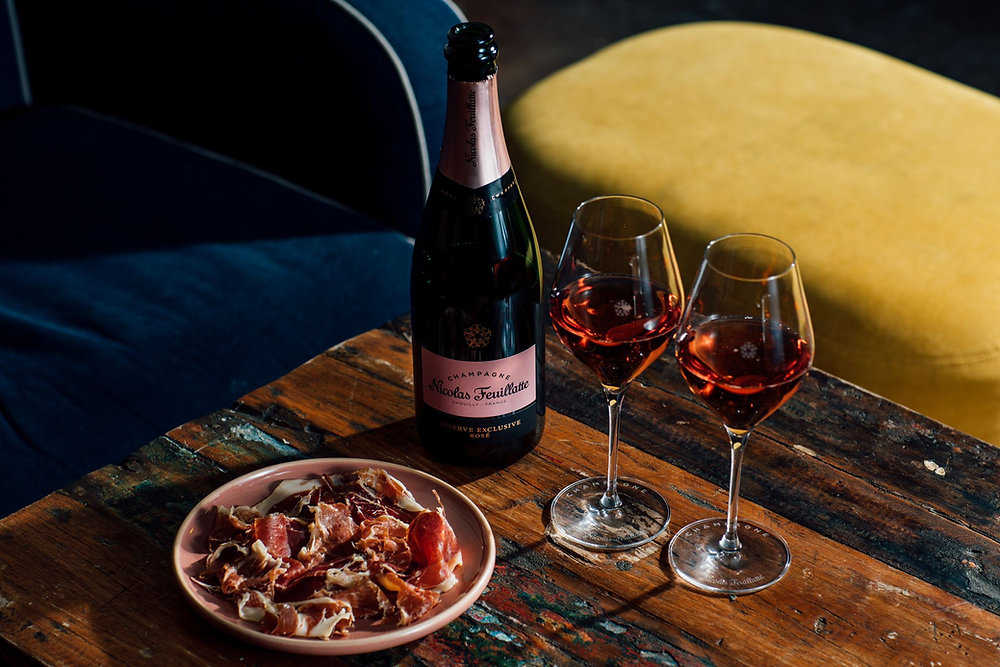 How to Choose a Pot that Compliments Your Plant