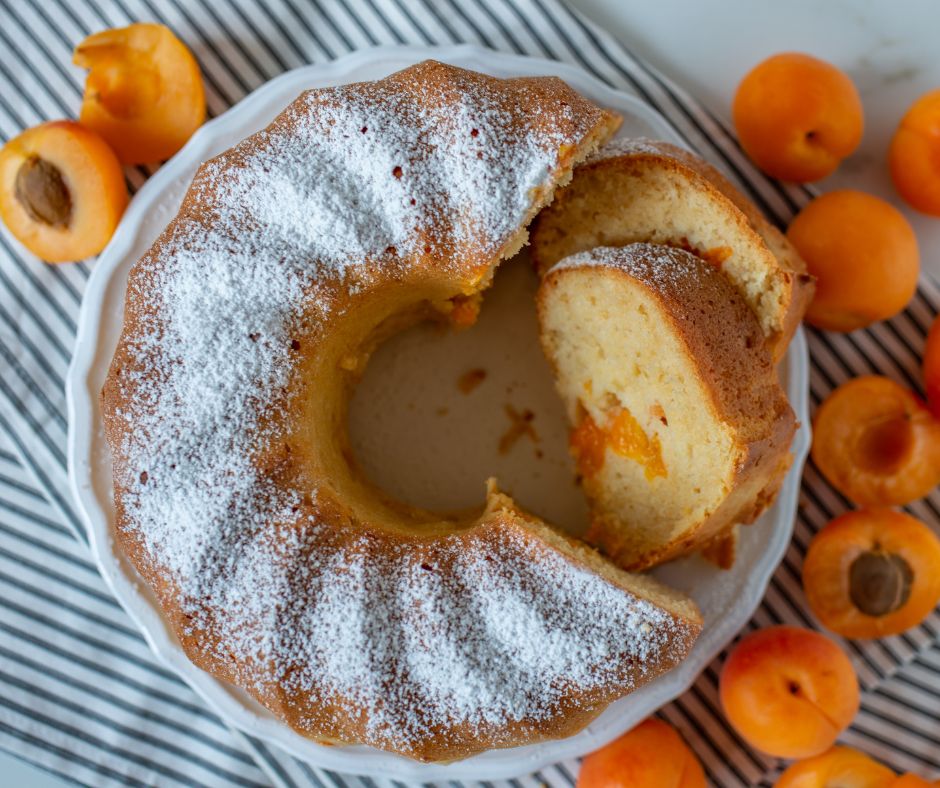 GENUINELY SOUTHERN FORESTS APRICOT SPONGE CAKE