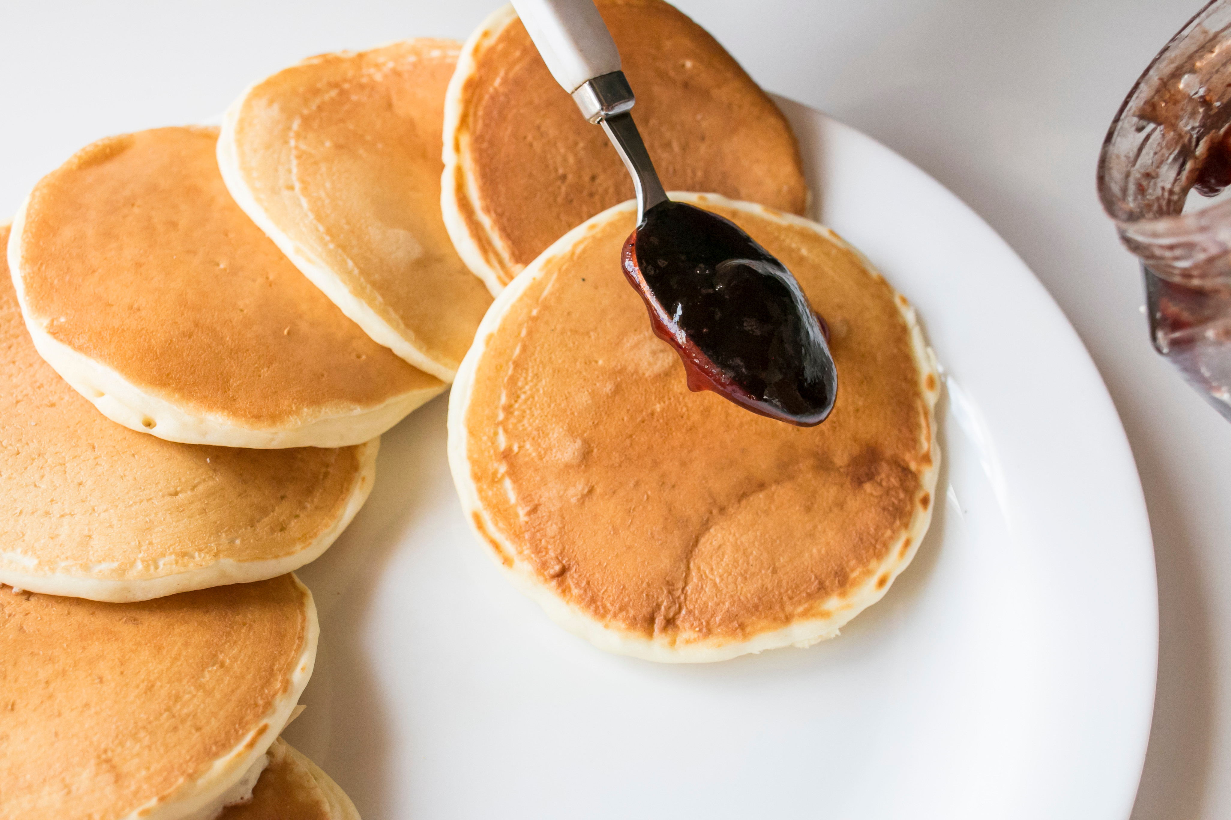 PANQUEQUES ESPONJOSOS SIN HUEVO por Julieta Arce