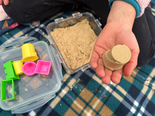 Kinetic Sand Play | playlearninglab