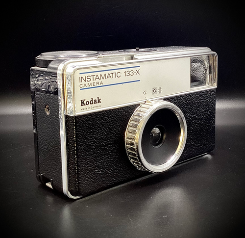1960’s Vintage Kodak 133-X Instamatic Camera | Memorabilia Shack