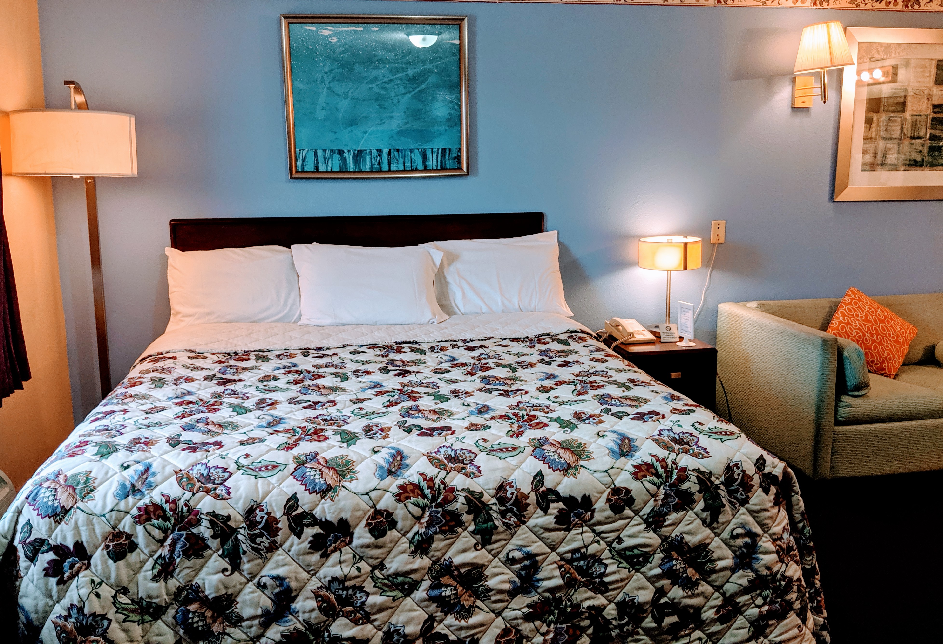 Hotel | Executive Inn | Thomson