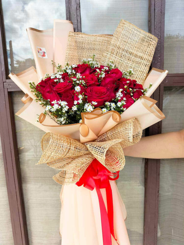 Debutant’s Bouquet | Flower Express Ph3824.71 https://static.wixstatic ...