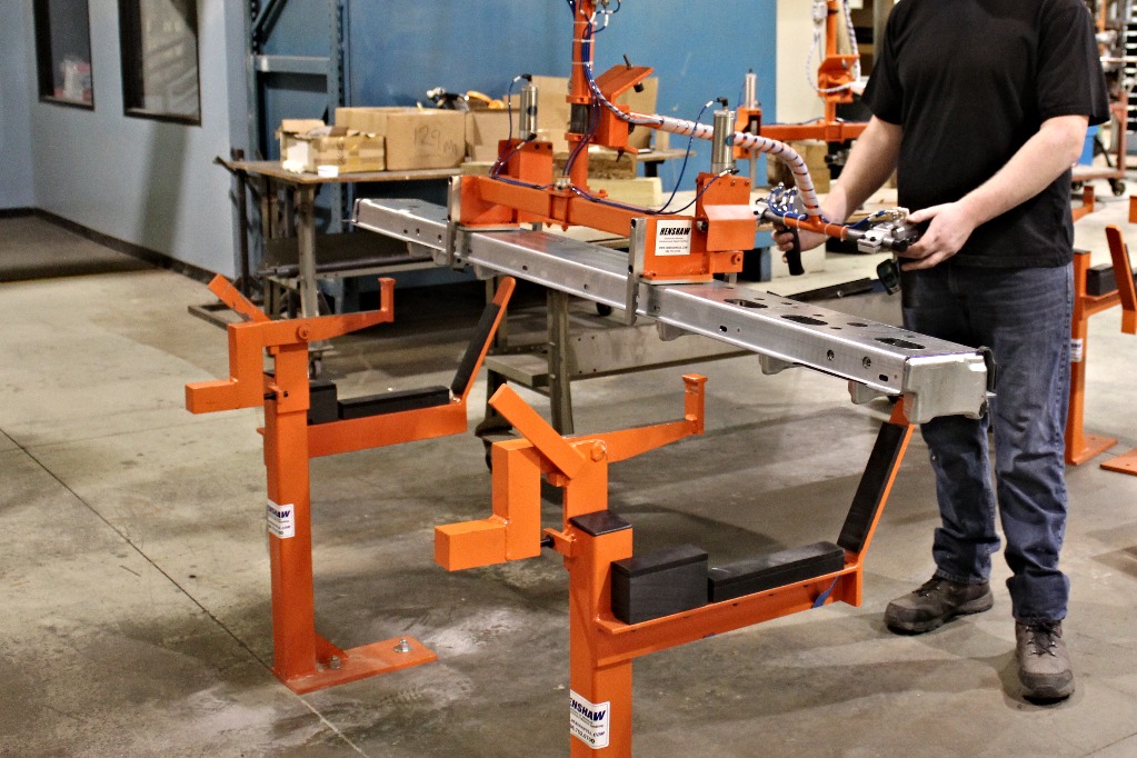 Henshaw Lift Assists Product Photos