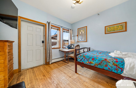 OUR ROOMS | Qupqugiaq Inn