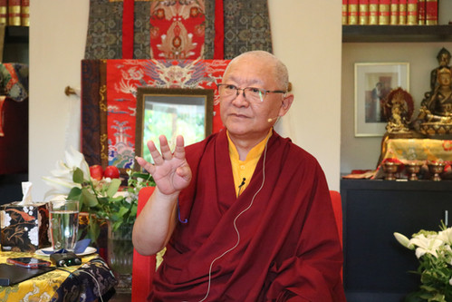Ringu Tulku Rinpoche: The meaning of taking refuge (audio) | Nyima Tashi