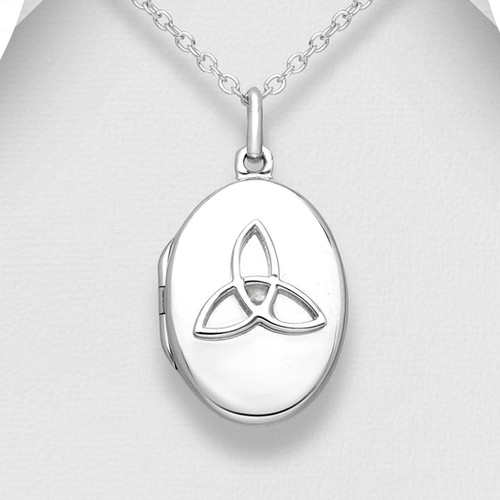 Trinity Locket Silver Pendant | Celtic Thunder