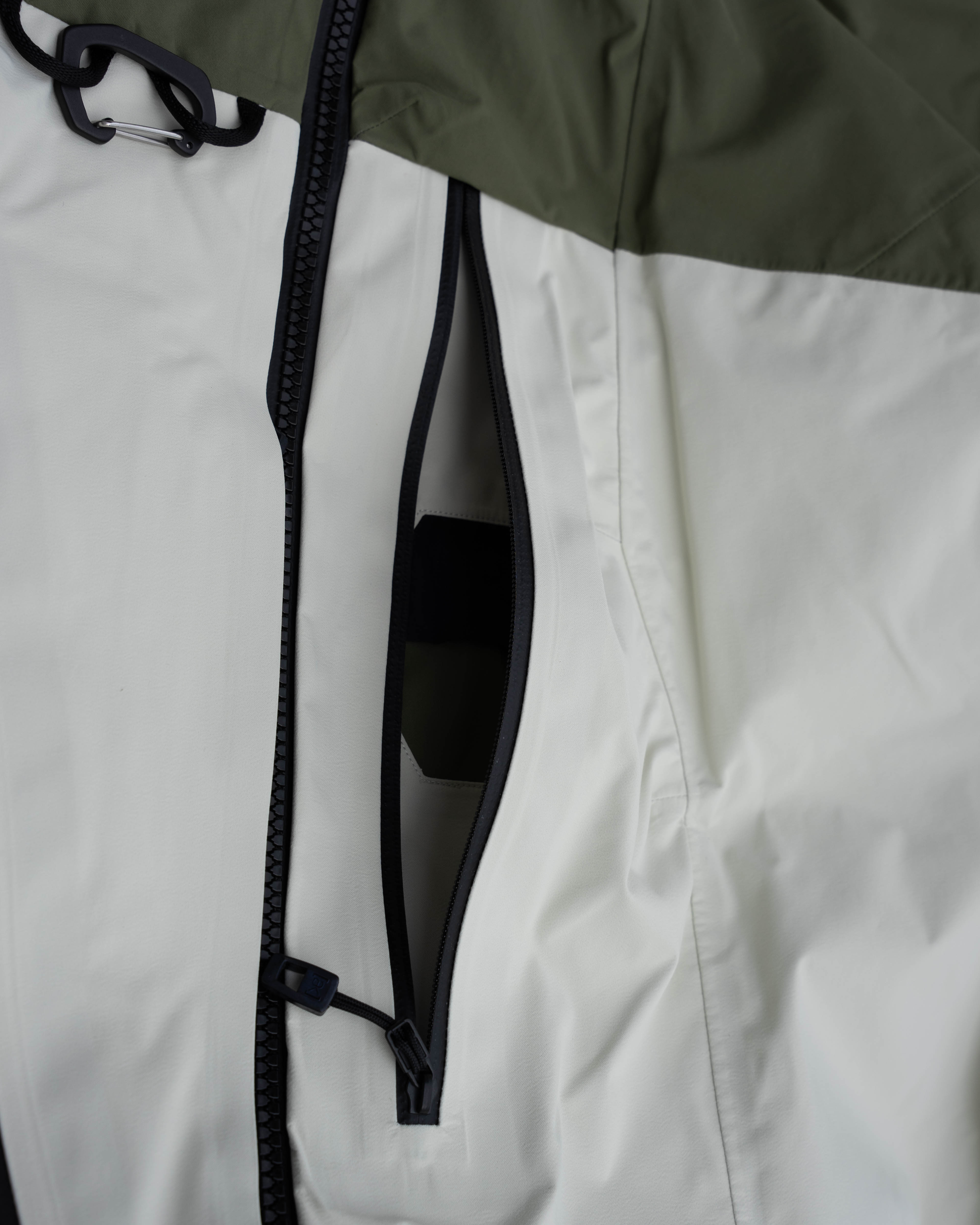 Ak457 [ak]®︎ Guideコレクションのディテール＆サイズ感のご紹介 | 名古屋| 取扱 | BURTON | スノーボードショップ