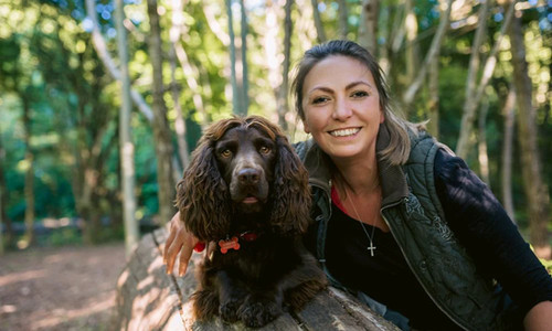 Hannah Molloy | Rescuing dogs from other countries | ICB