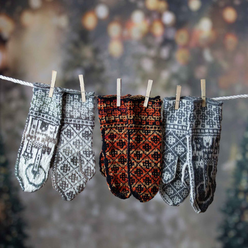 Castle Mitten Knitting Pattern | Knotical North