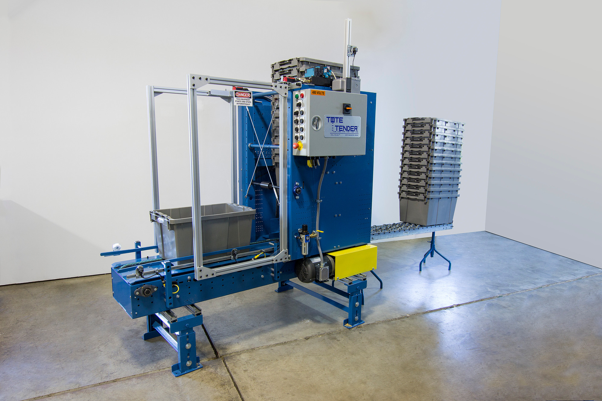 Tote Handling Equipment | TOTAL TOTE | Indiana