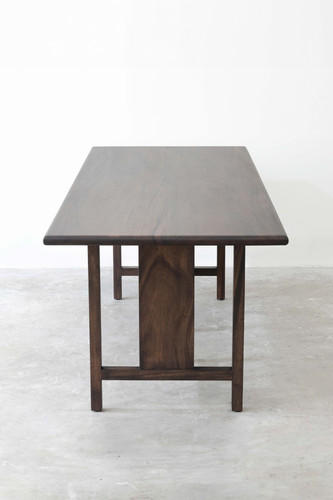 PHAKA Table | moonler