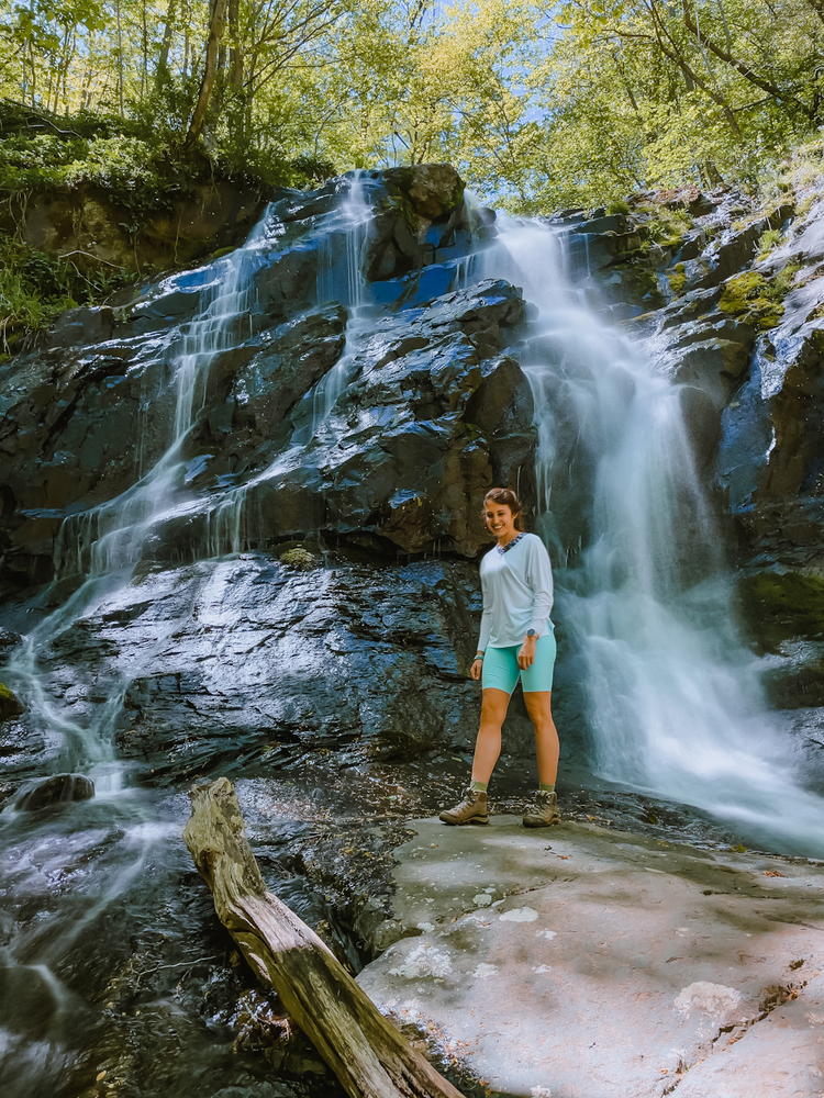 11 Best Hikes in Shenandoah National Park (with Waterfalls!) - Kris ...
