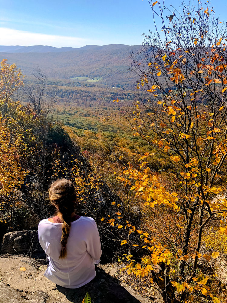 Best Fall Hikes in Virginia to See Foliage - Kris Maria Wanders ...